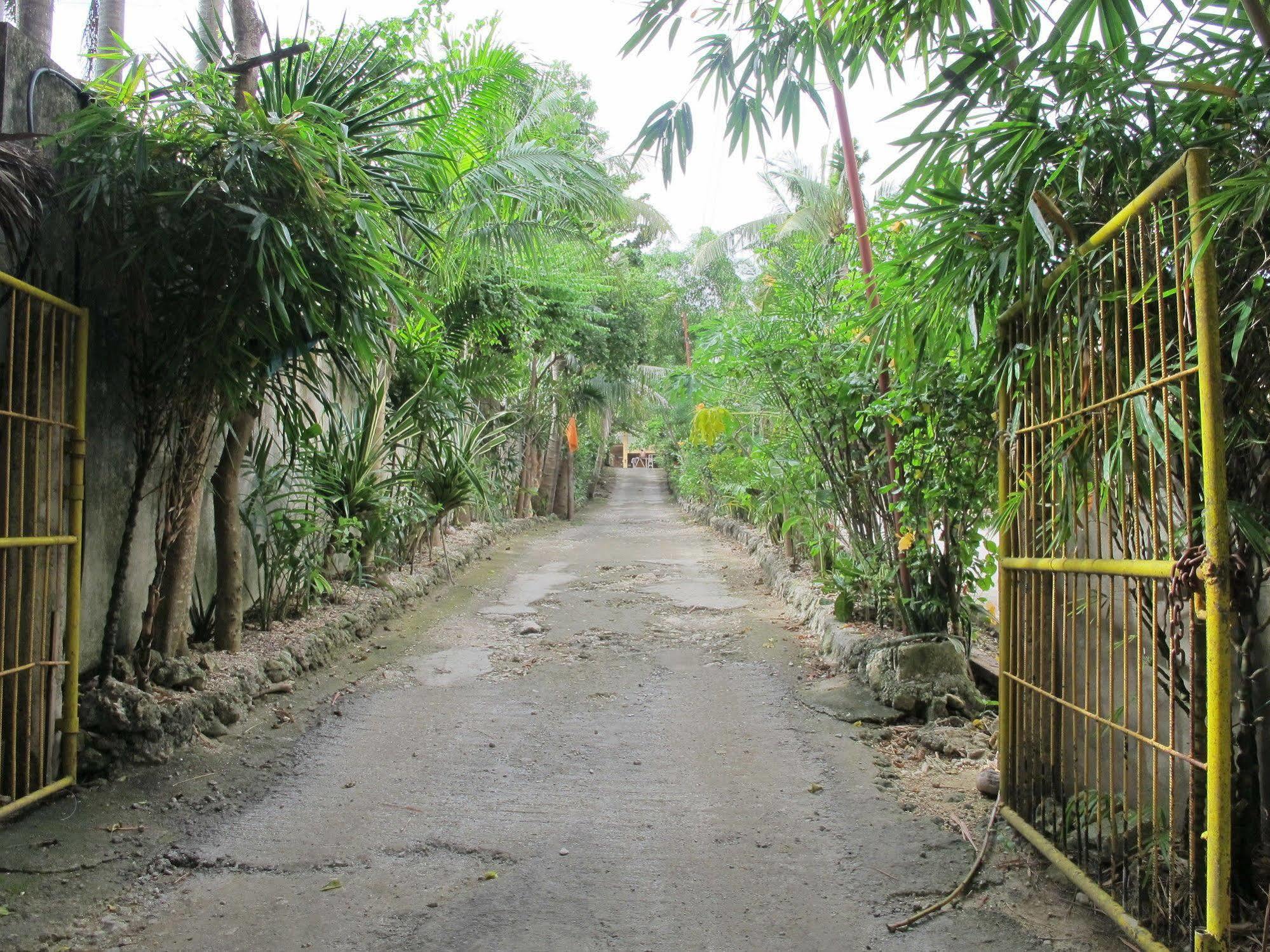 KAWAYAN MARINE VILLAGE BEACH RESORT | ⋆⋆ | LAPU-LAPU CITY, PHILIPPINES | SEASON DEALS FROM $75